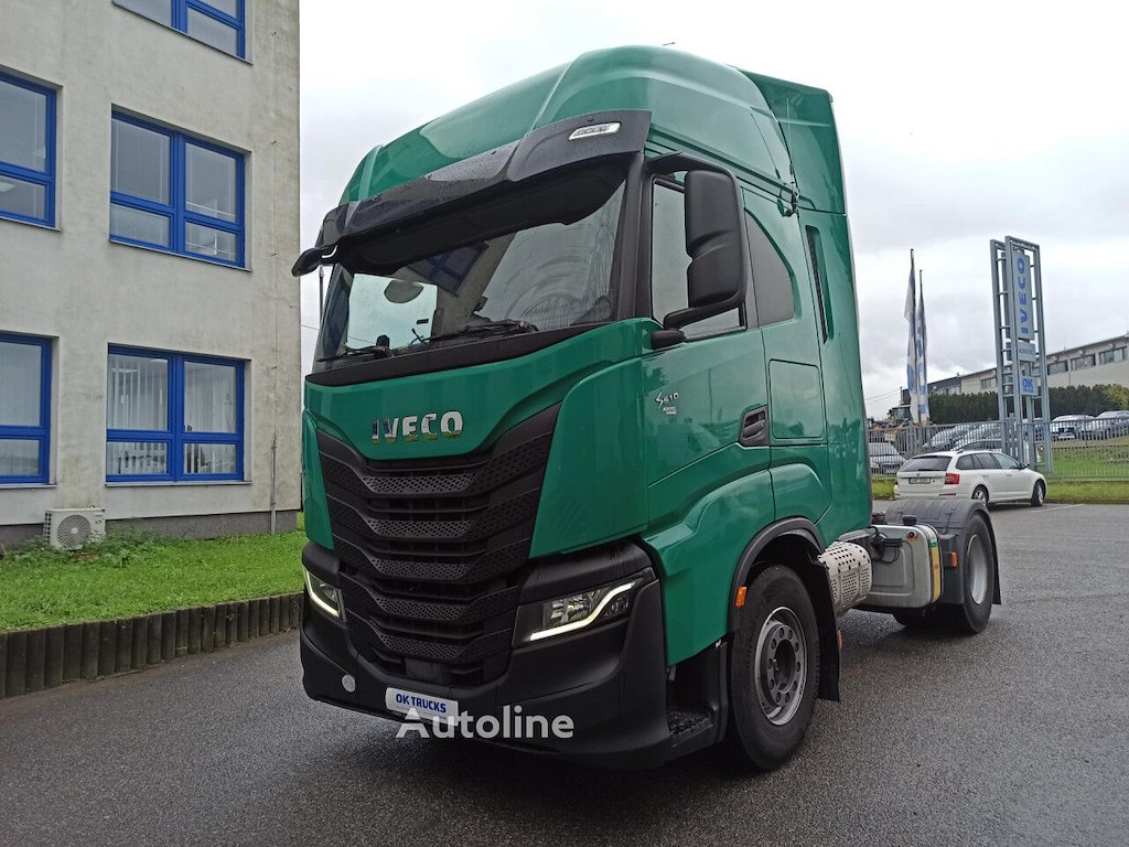 IVECO Stralis AS440S51T/FP tegljač
