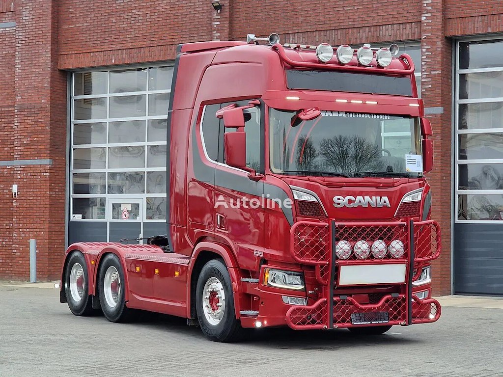 Scania R650 V8 NGS 6x4 Highline - PTO/Hydraulic - Retarder - Custom int tegljač