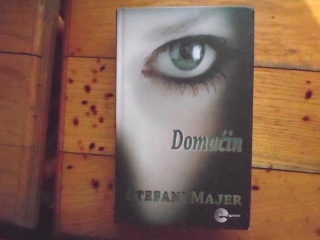STEFANI MAJER - DOMAĆIN
