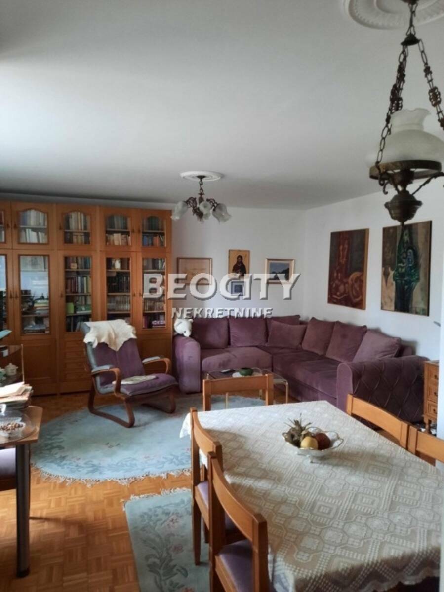 Novi Sad, Liman, Balzakova, 2.5, 70m2, 400EUR