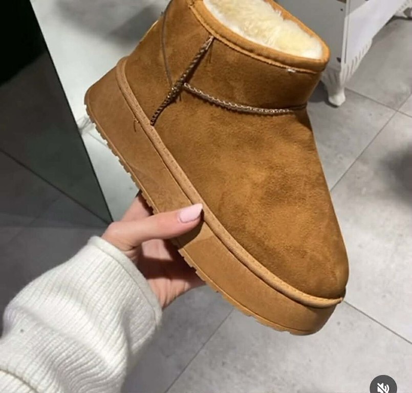 UGG cizme 36-41 3000 din
