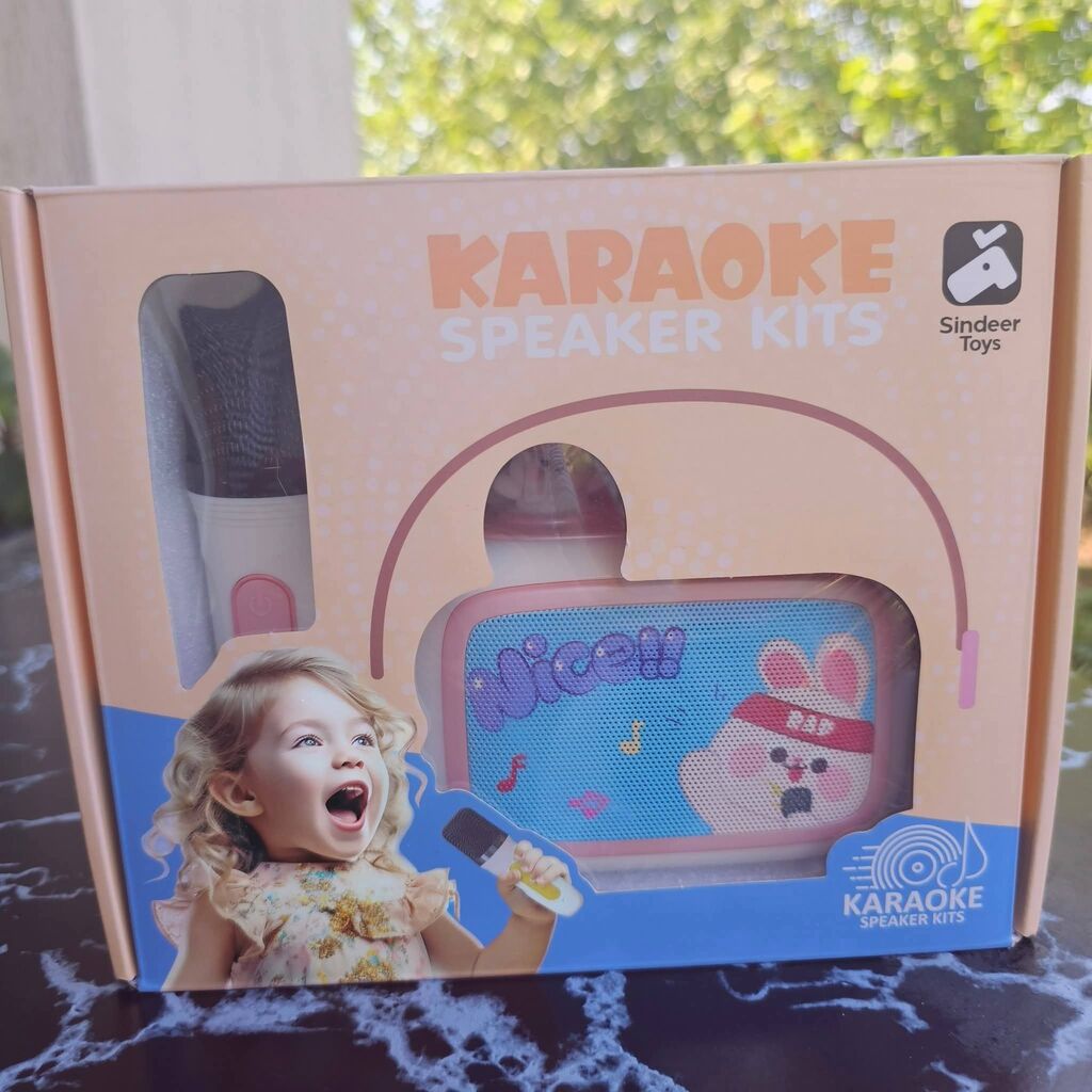 Mini karaoke zvučnik sa mikrofonom Zeka Cena: 3700 rsd Mini karaoke
