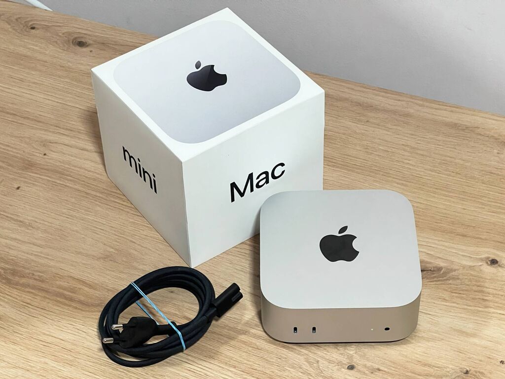 Apple Mac mini (2024, M4) Mac mini je snažan, tih i kompaktan računar