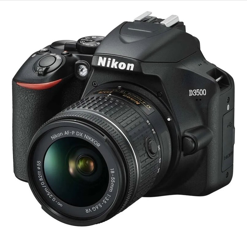 Prodajem Nikon D3500 u odličnom stanju, potpuno ispravan i malo
