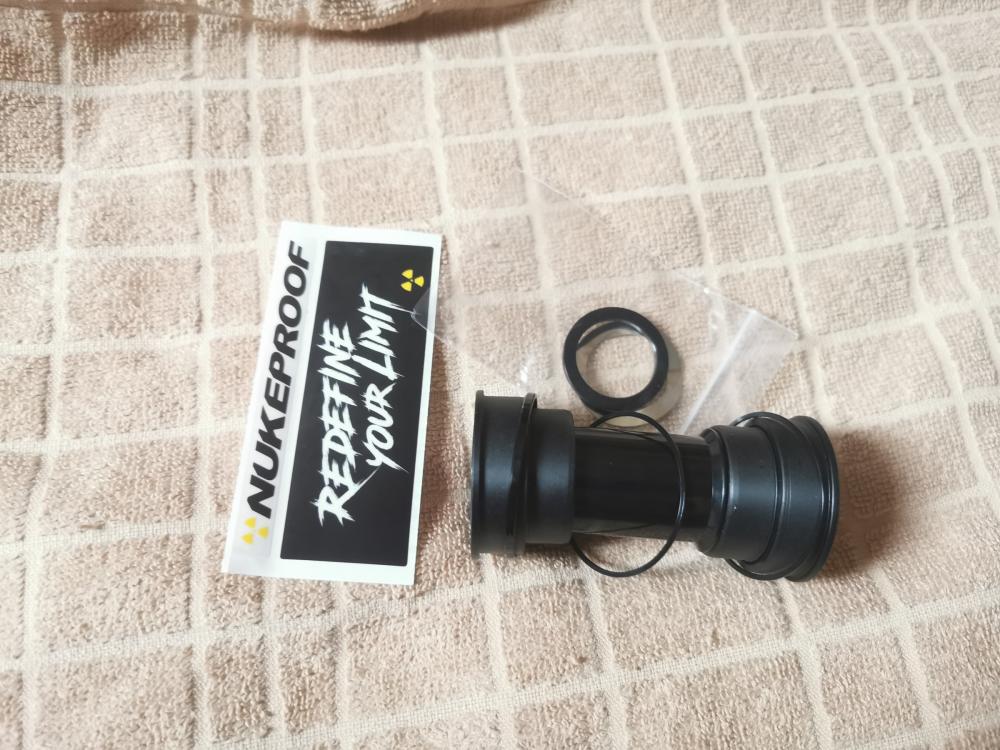 Nukeproof GXP pressfit patrona