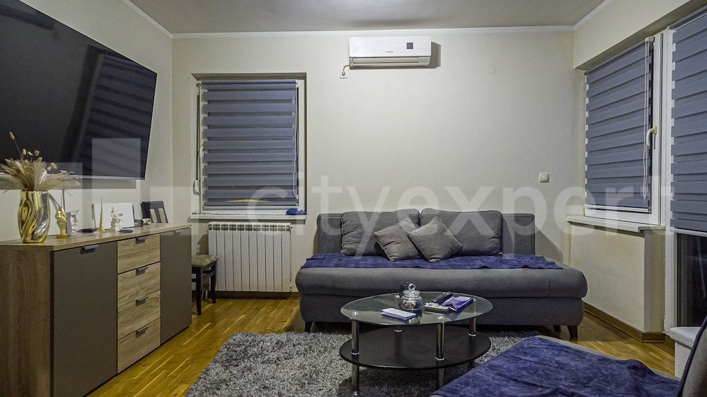 Stan za prodaju - Jednoiposoban, 45m², Braće Jerković, Voždovac - 165000€
