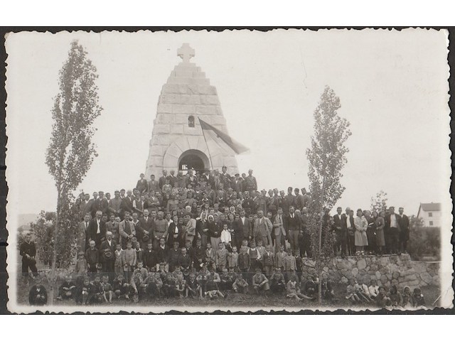 Arandjelovac - Bukovik - Spomen kosturnica