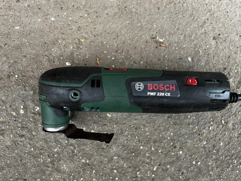 BOSCH PMF220 - ELEKTRICNI RENOVATOR