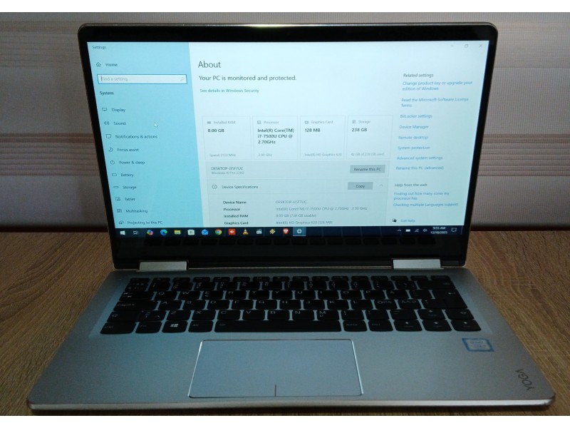 Lenovo YOGA 710-14IKB-i7-7500U-8gb-240 SSD-14 Touch