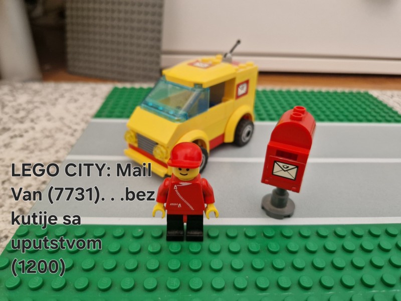 LEGO CITY: Mail Van (7731)