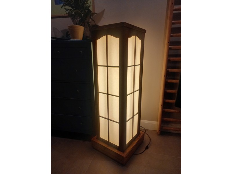 japanska lampa