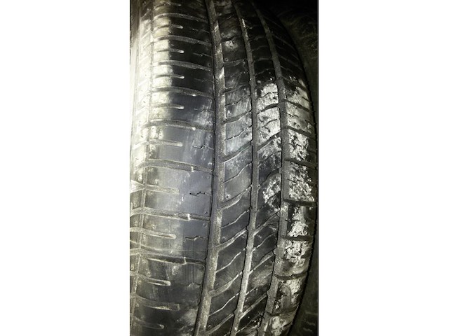 165 60 14 leto BRIDGESTONE na felni kao nova!