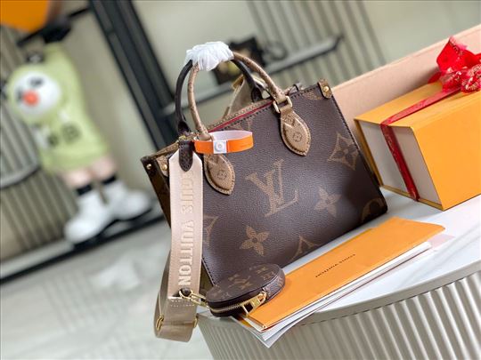 Louis Vuitton Onthego Monogram