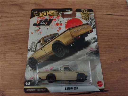 Hot Wheels Premium Toyota/Datsun