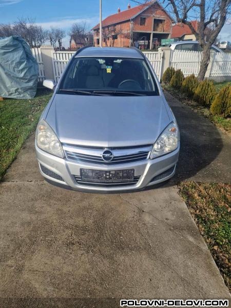 Opel Astra H Siva 157 Karoserija