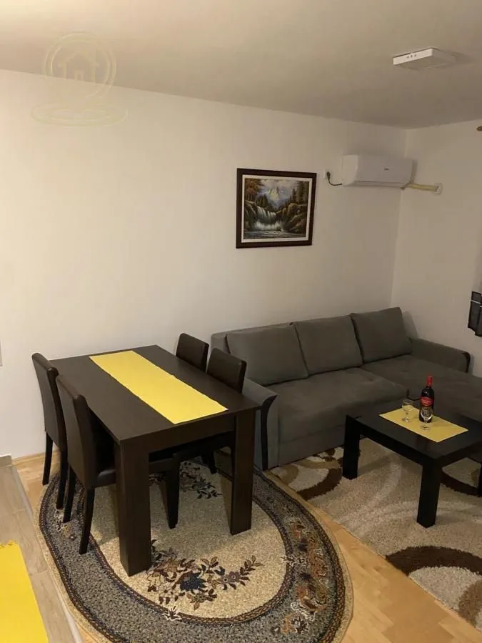 Izdavanje, dvosoban stan, 42m², Telep, Novi Sad Sve Podlokacije