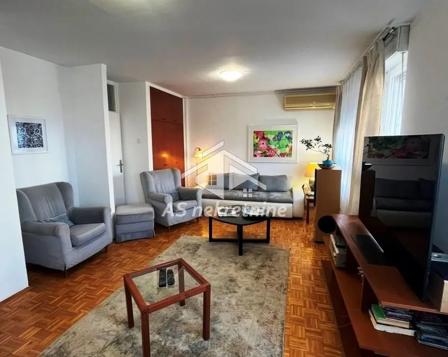 Izdavanje, stan, 75m², Novi Beograd Sve Podlokacije, Beograd