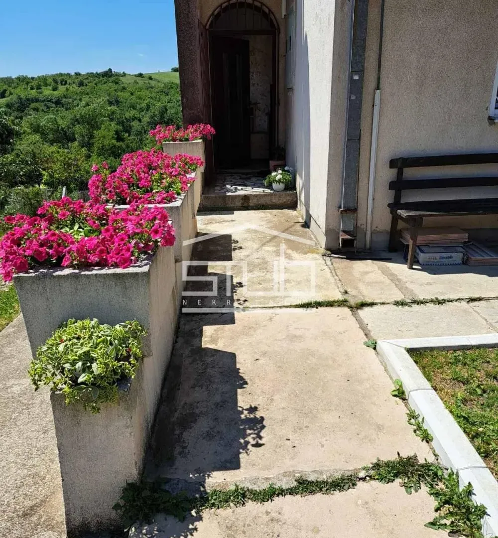Prodaja, kuća, 194m², Rušanj, Beograd