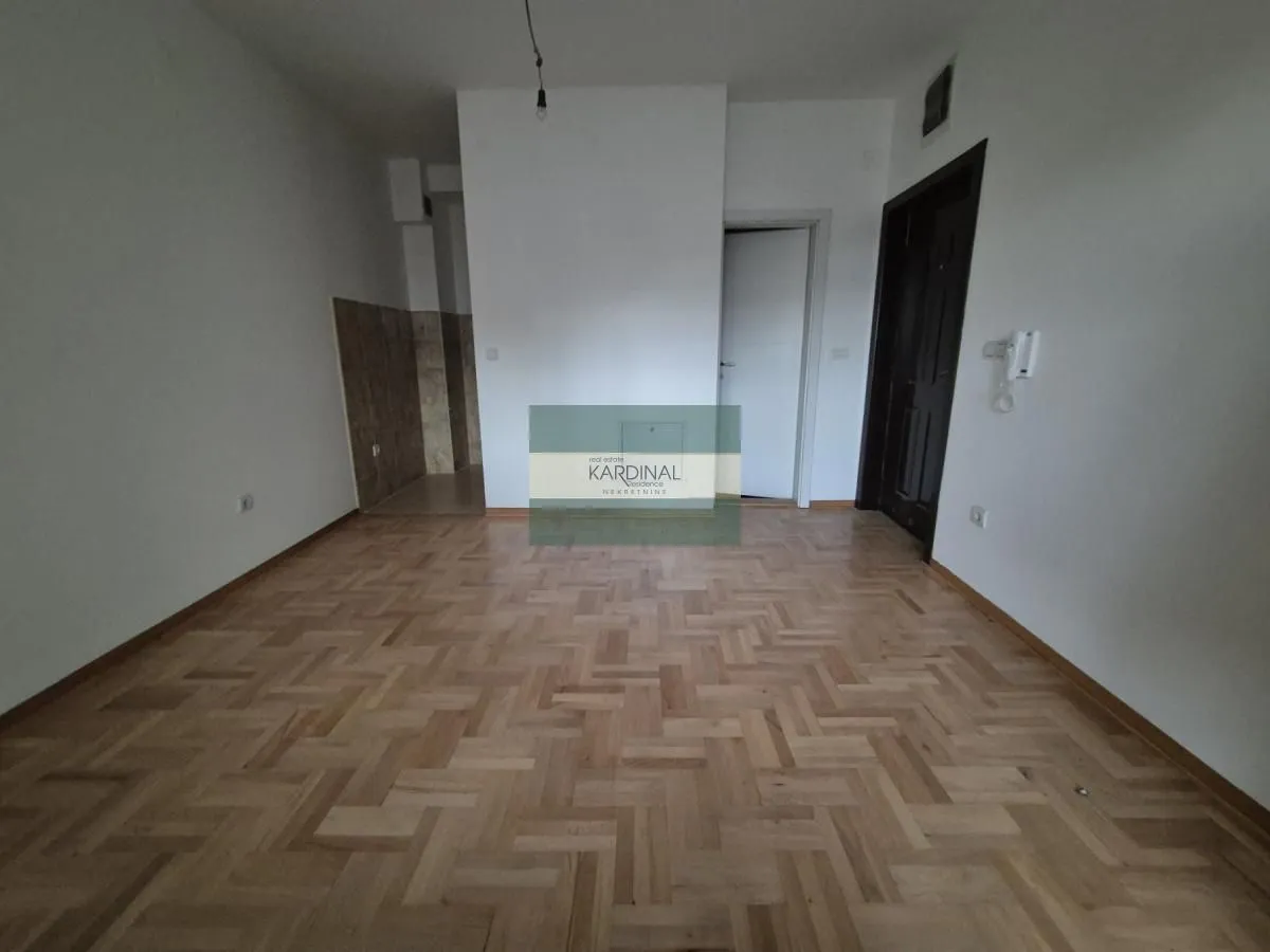 Prodaja, garsonjera, 25m², Vašarište, Jagodina