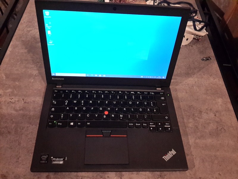 Lenovo x250 ultrabook