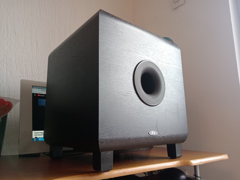 Eltax ATOMIC-A10.2 (aktivan woofer) bass 10`