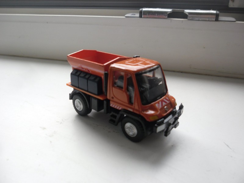 MB Unimog