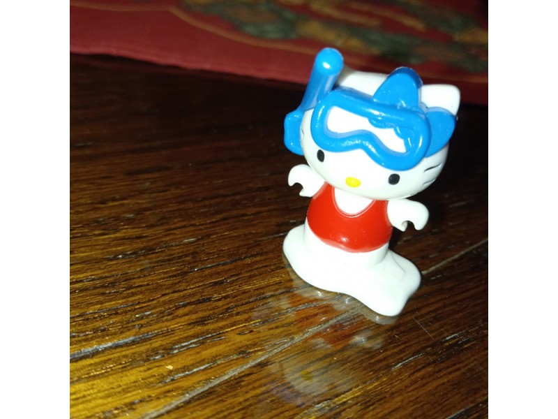 Kinder suprise Hello Kiti