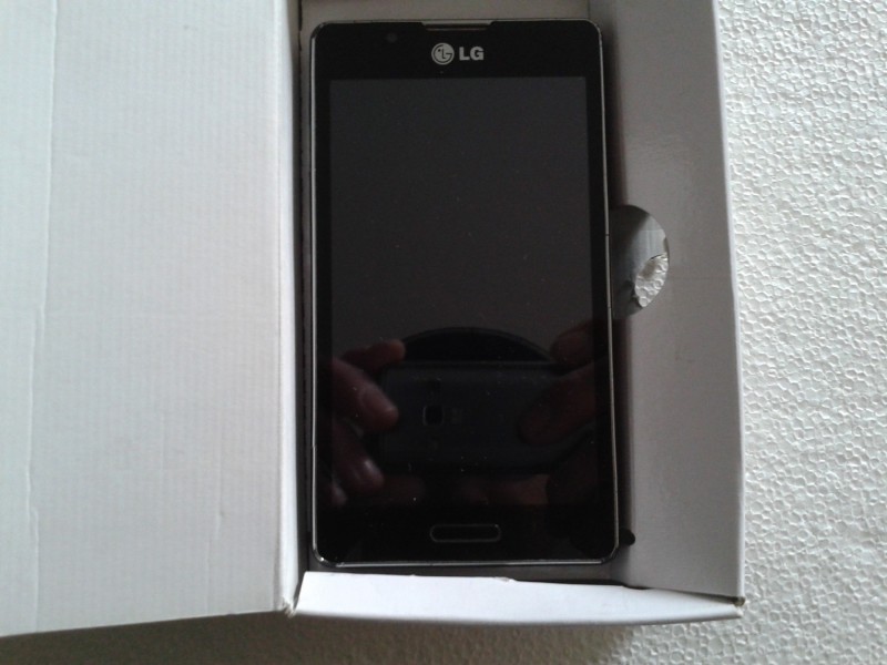 Mobilni Telefon-LG L7