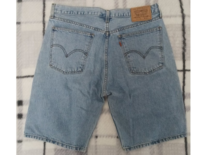 BERMUDE 36 LEVIS