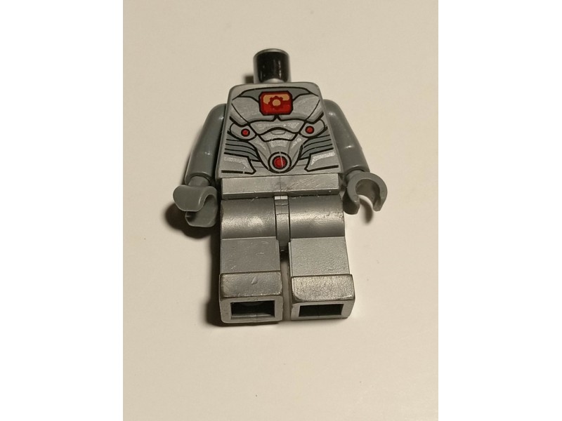 Lego figurica sh0470 bez glave