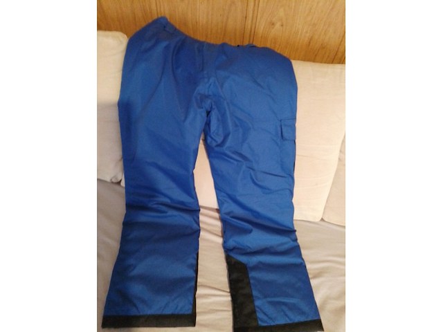 Ski pantalone Sports NKD,nove, rukavice gratis(146,11g)