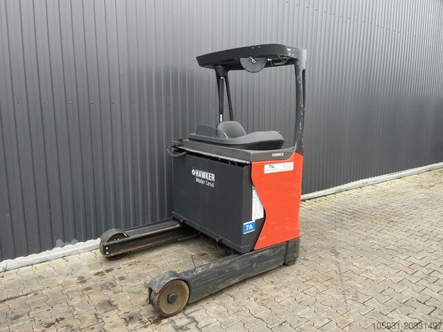 Reach truck
Linde R14-01