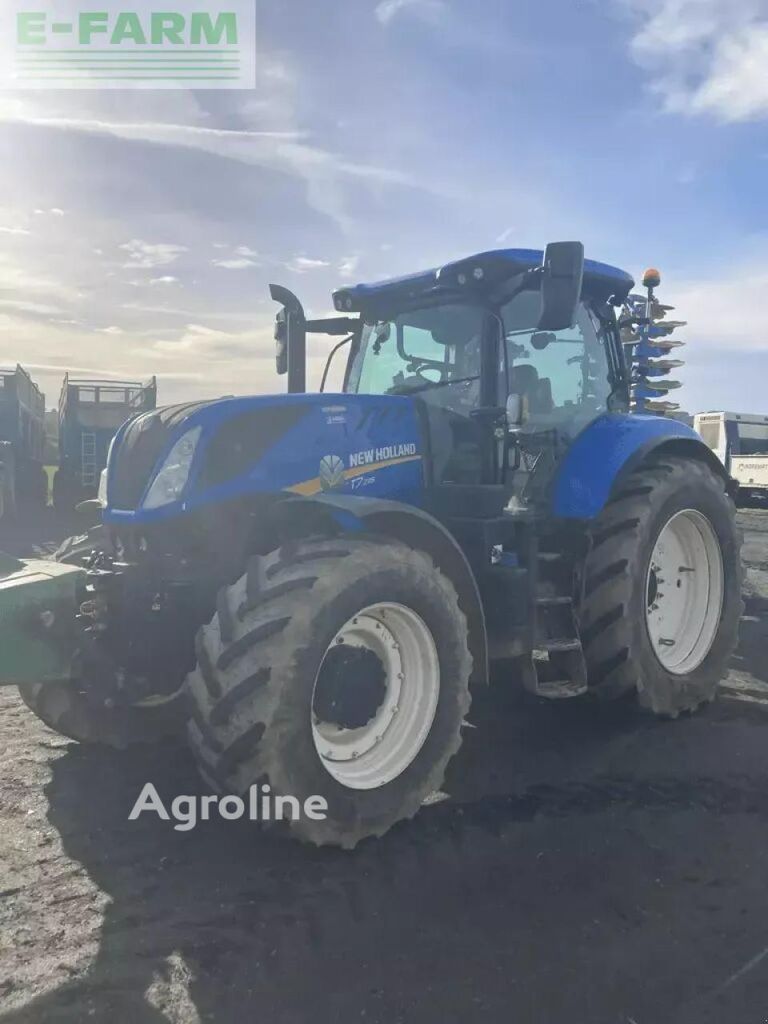 New Holland t7.245 ac s5 traktor točkaš