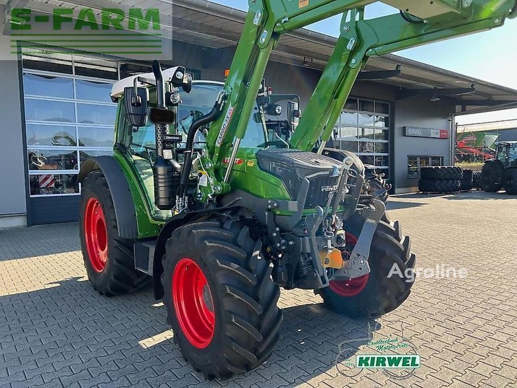 Fendt 211 s vario gen3 traktor točkaš