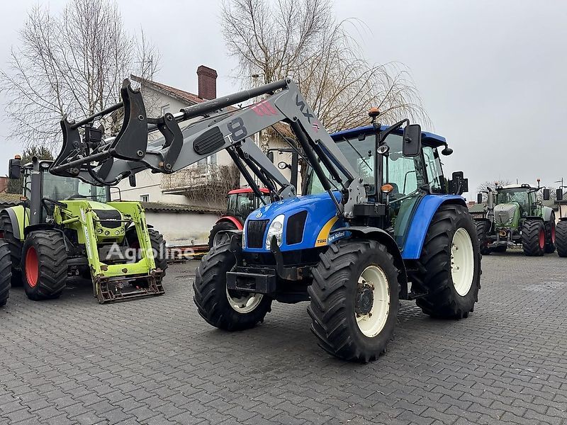 New Holland T5040 + MX T8 traktor točkaš