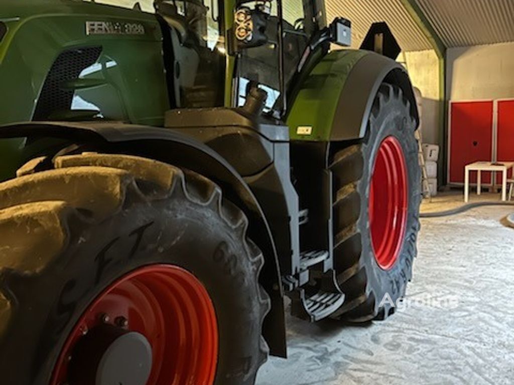 Fendt 828 Vario traktor točkaš