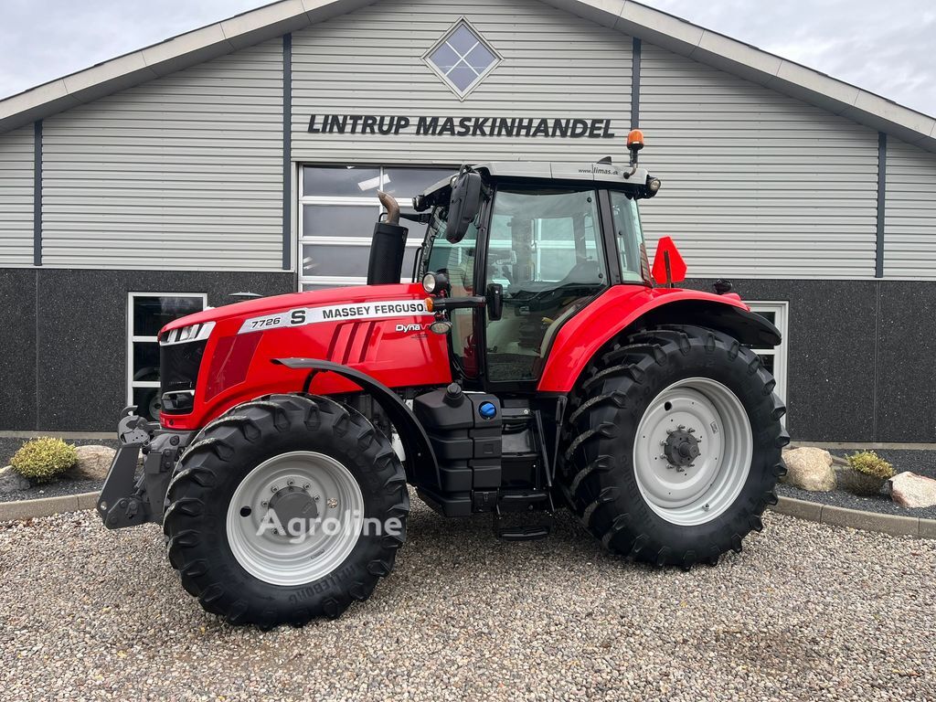 Massey Ferguson 7726 S DynaVT Med frontlift traktor točkaš