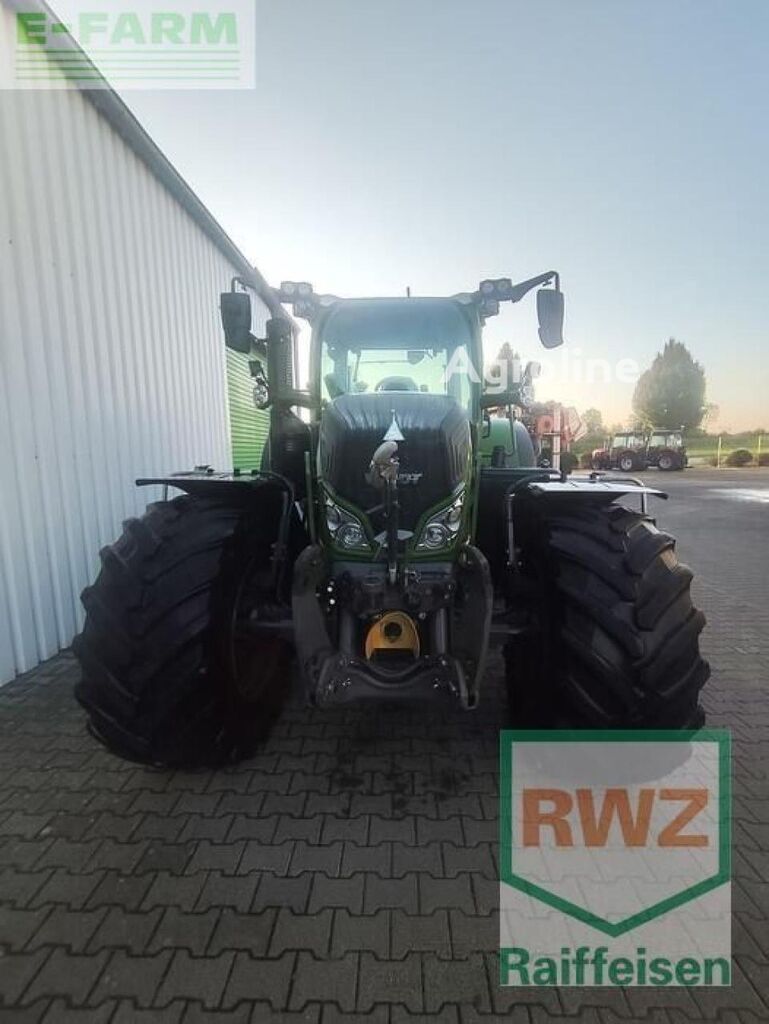 Fendt 724 vario traktor točkaš