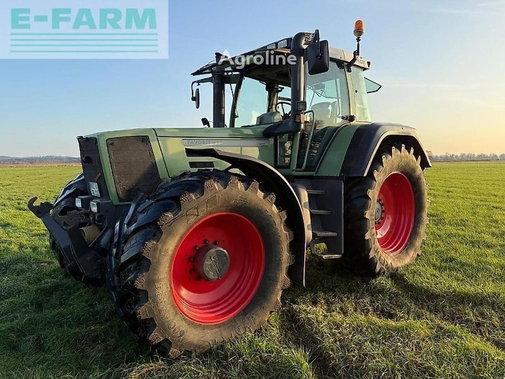 Fendt favorit 824 traktor točkaš