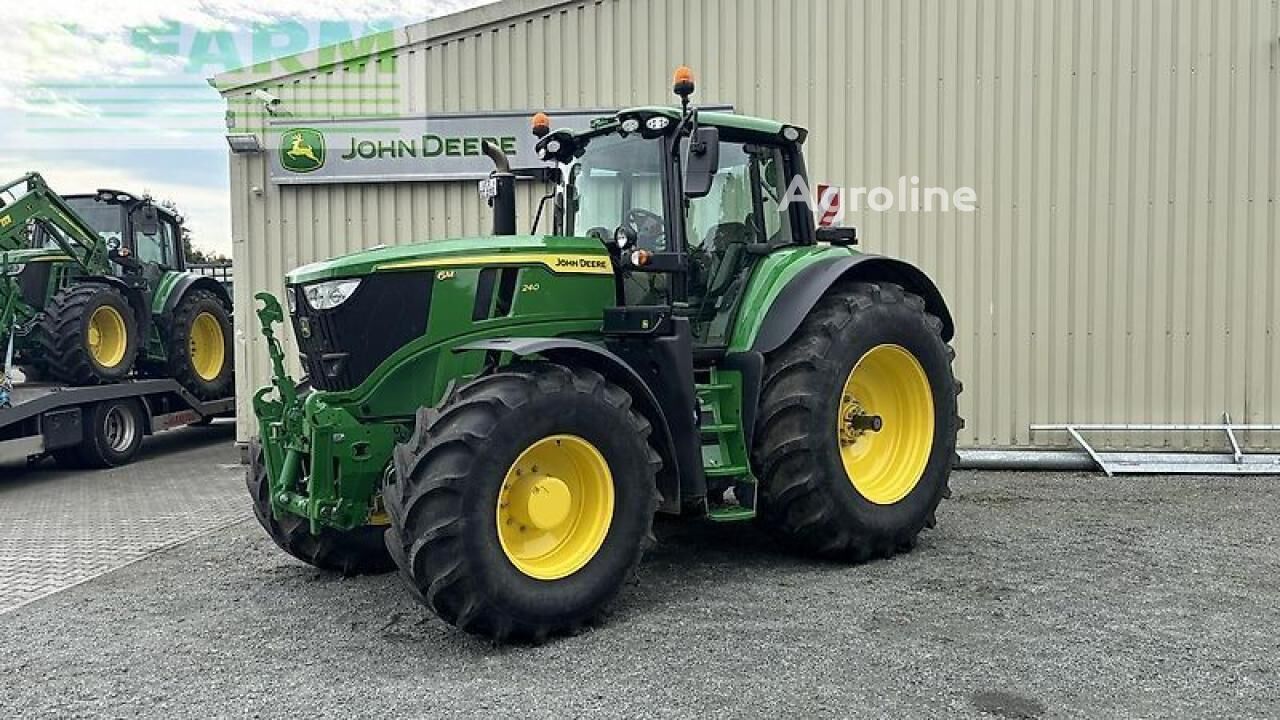 John Deere 6m240 traktor točkaš