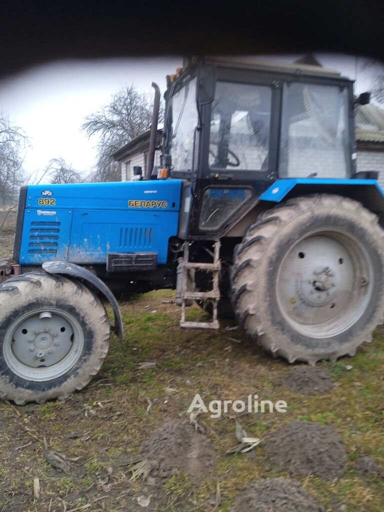 MTZ Belarus 892 traktor točkaš