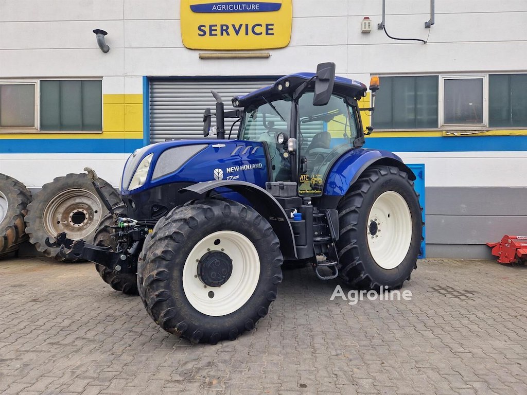 New Holland T 7.225 Autocommand SWB traktor točkaš