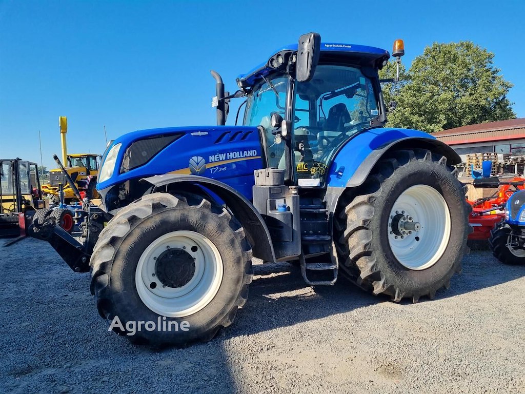 New Holland T 7.245 AC LWB traktor točkaš