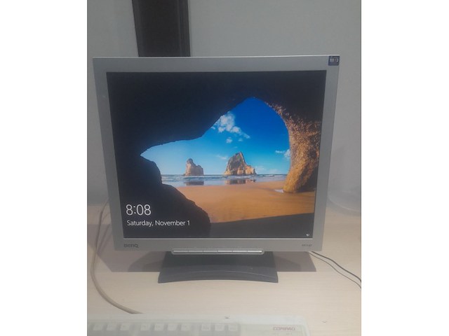 Monitor 17