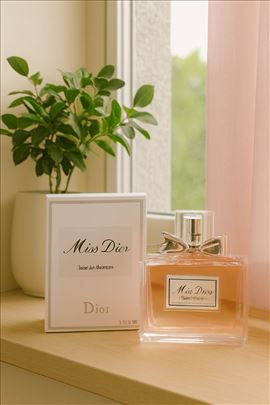Miss Dior – miris nežnosti i svetlosti
