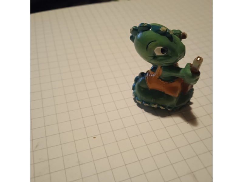 Kinder figurica