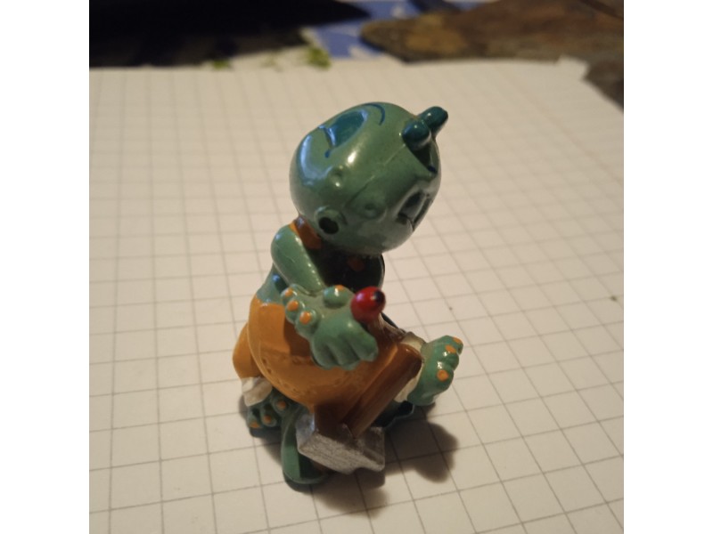 Kinder figurica