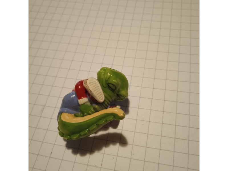 Kinder figurica