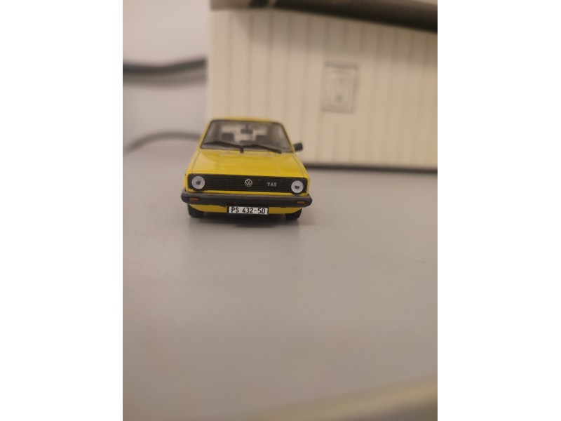 VW Golf 1 1:43