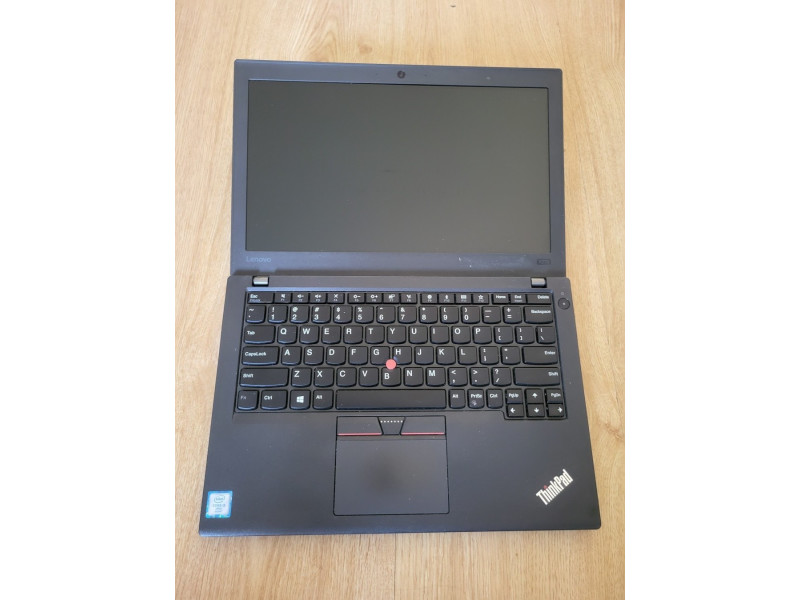 Lenovo X270